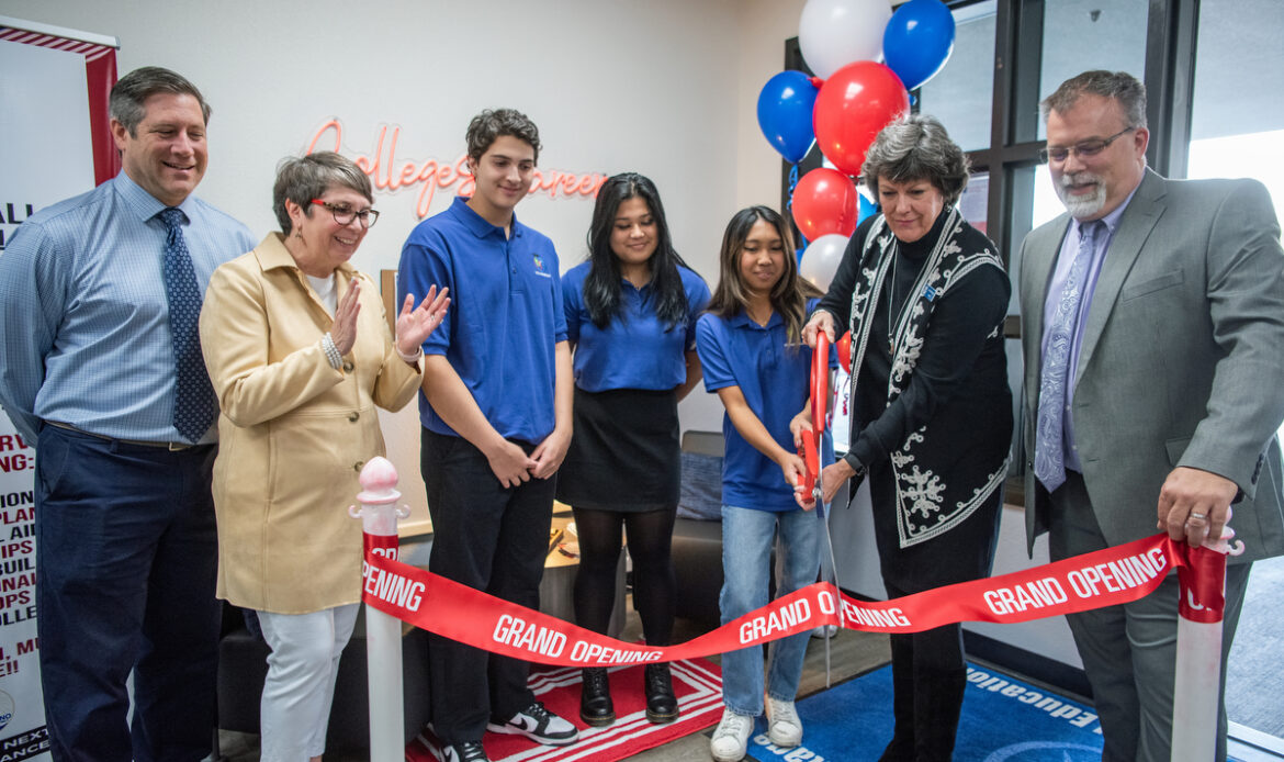 Tesoro opens brand new College and Career Center - CUSD Insider